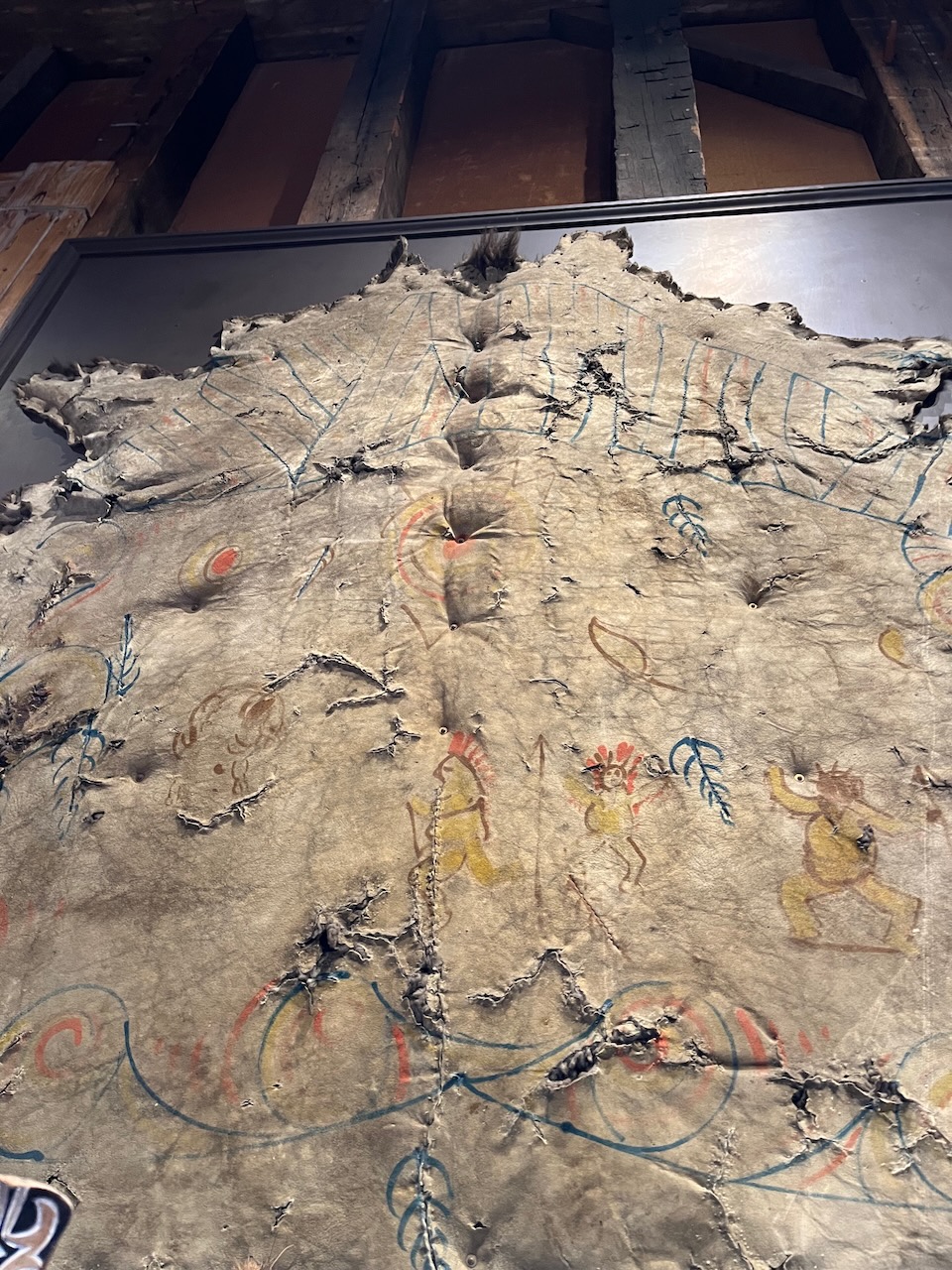 Tracing an Anishinaabe Buffalo Robe in the Skinner Museum Collection ...